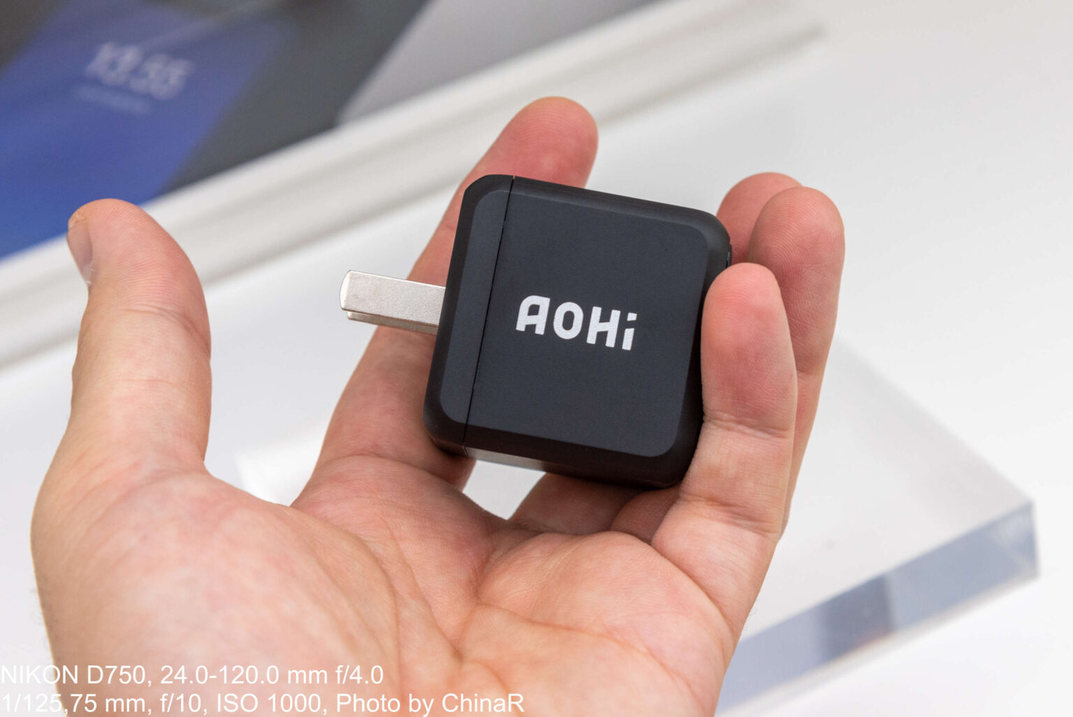 【深圳訪問記】140W出力のモバイルバッテリーから超薄型充電器まで。技術力の高い充電器が魅力のAOHiを訪問取材 – ChinaR(ちなーる)